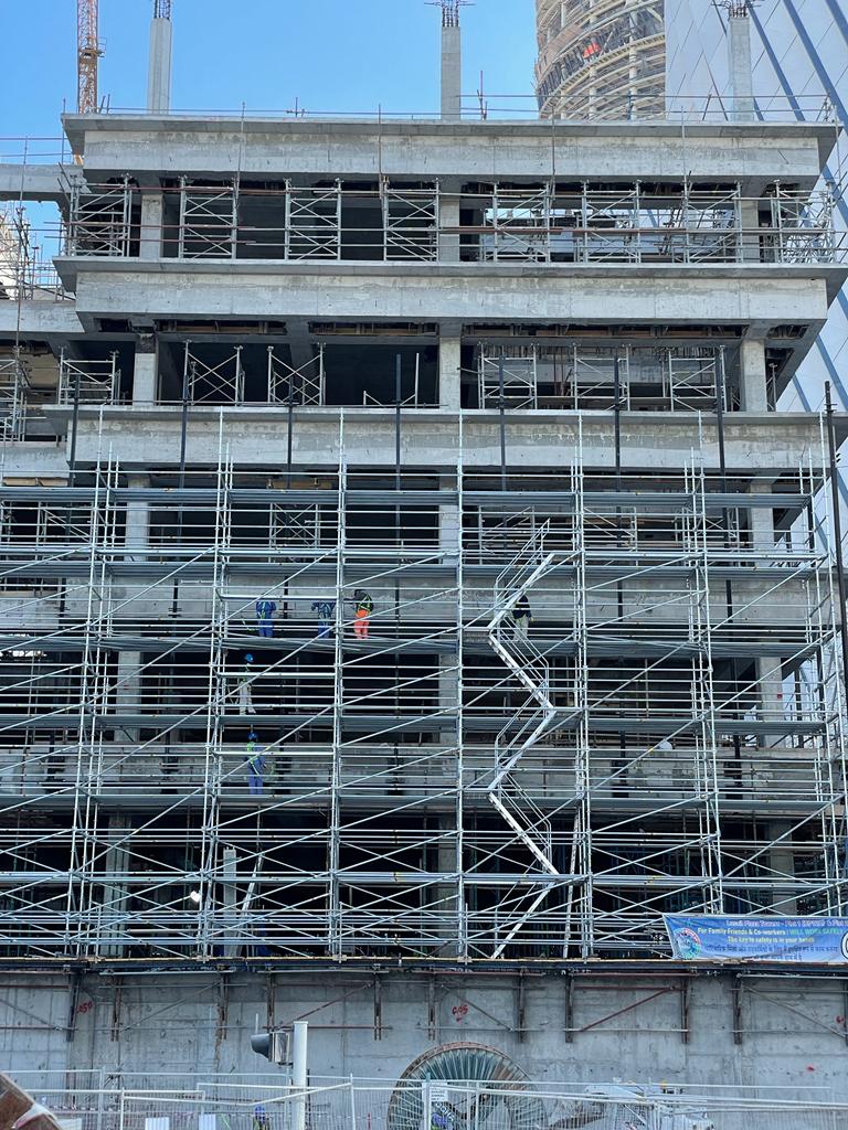 Transforming Skylines: The Art of High-Rise Scaffolding